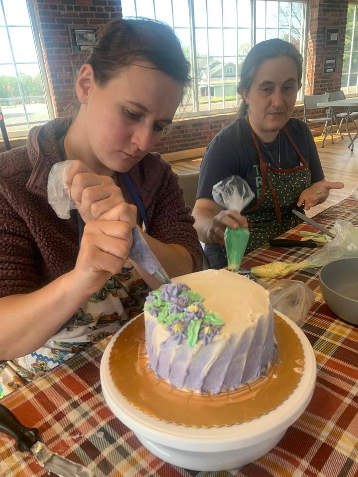 Ice Ice Baby, a Cake Decorating Class, Conover Station, 20 June 2023 ...
