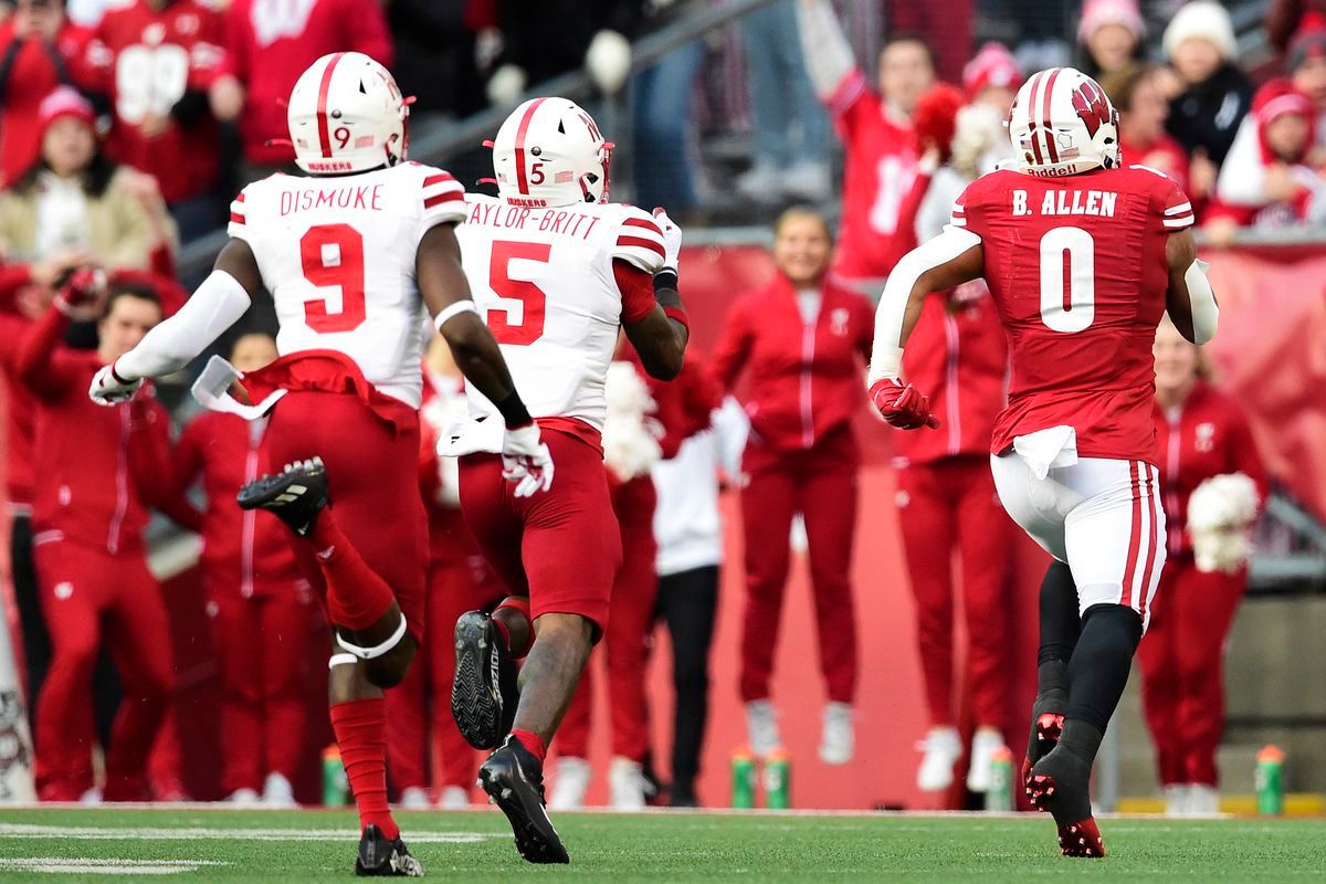 Nebraska Cornhuskers vs. Wisconsin Badgers, Memorial Stadium - NE ...
