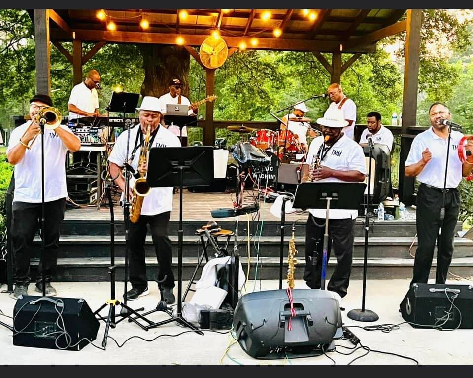 LUXE DISTRICT, Dec. 15th 2023 - 8pm until.. TMM performing live ...