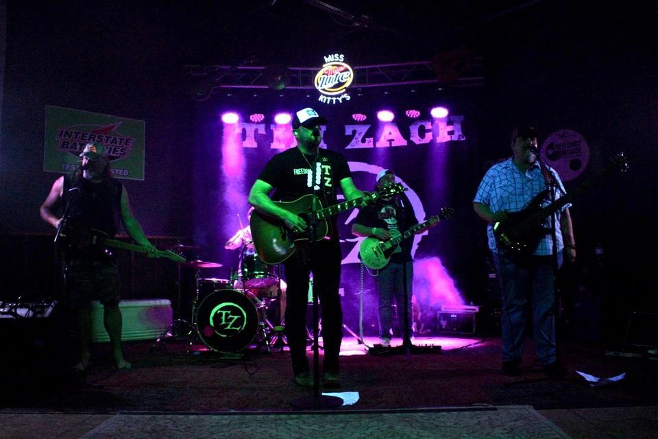 Tim Zach Live @ Miss Kittys , Miss Kitty's Country Line Bar, Clive, 3 ...