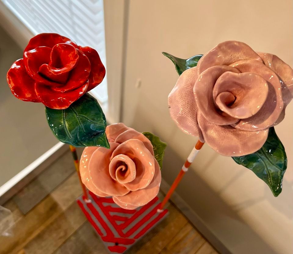 Hand Building Ceramic Roses w/ Helga Letourneau , Estelle Studio and ...