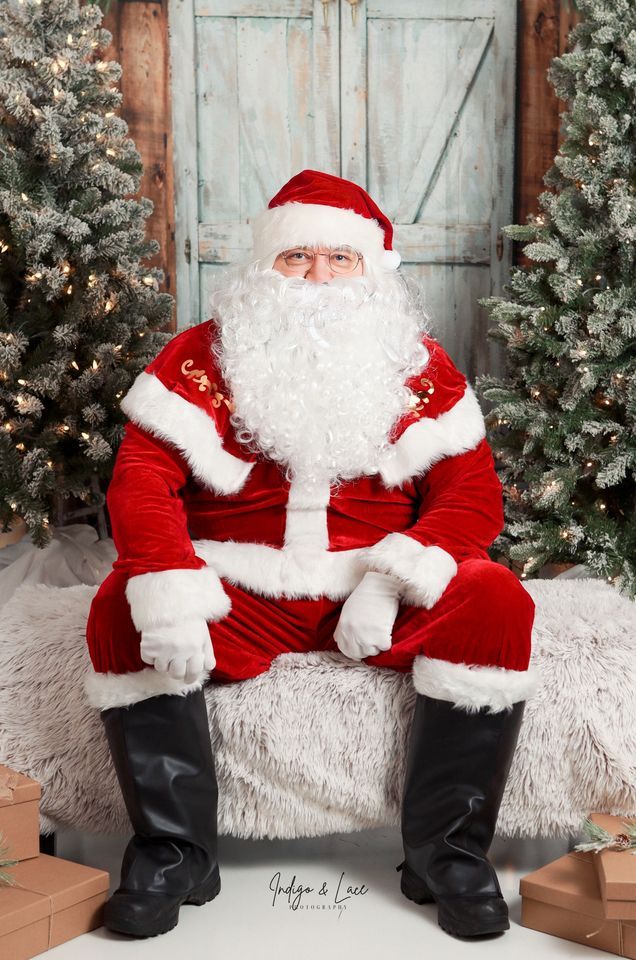 Santa Mini Sessions! , 130 South Main Street, Suite 105, Bellefontaine, OH, 3 December 2023 ...