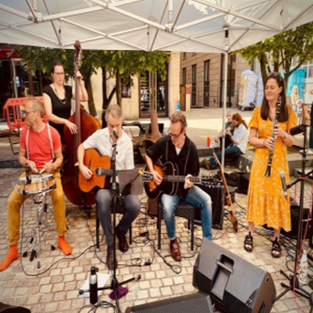 Live music: Jazz Hot Six and Acoustic Angels, Leopold Square ...