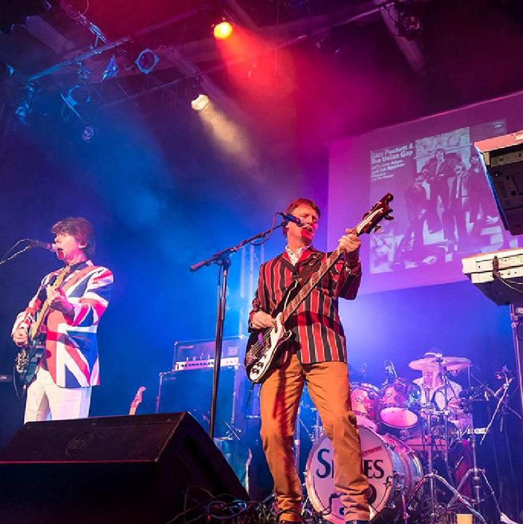 Counterfeit Sixties Show, Tower Theatre, Folkestone, 25 March 2023 ...