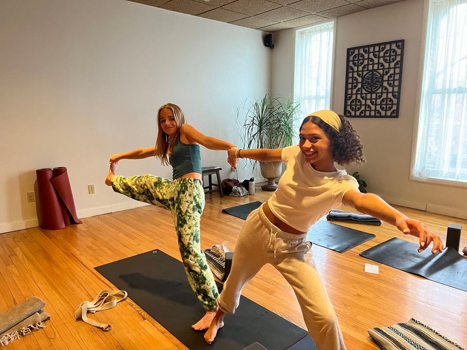 Partner Yoga, Om Ananda Yoga, Fort Collins, 26 January 2024 | AllEvents