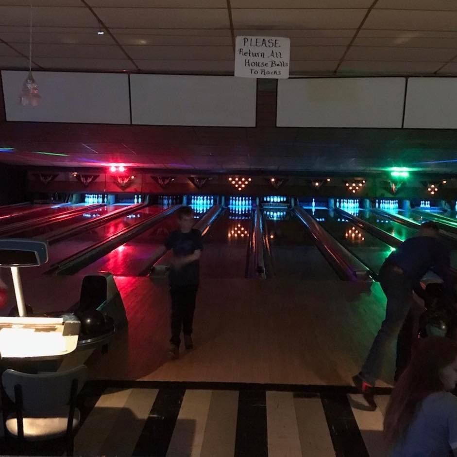 Rock N Bowl , RD's Gorge View Lanes, Little Falls, 6 January to 7 ...