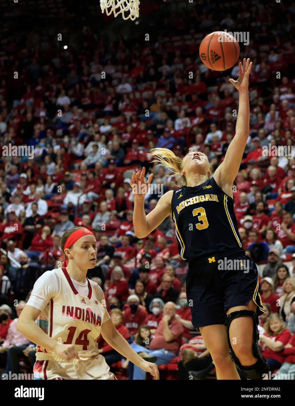 Michigan Wolverines Womens Basketball vs. Indiana Hoosiers, Crisler ...