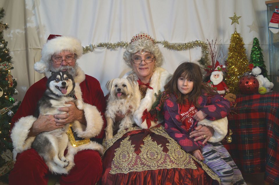 Pet Pictures with Santa & Mrs Claus, Clark County Humane Society ...
