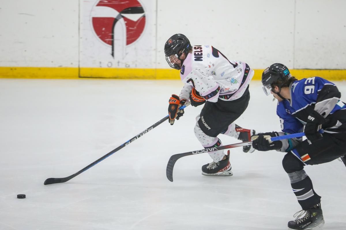 Oklahoma Warriors vs. Lone Star Brahmas, Blazers Ice Centre, Oklahoma ...
