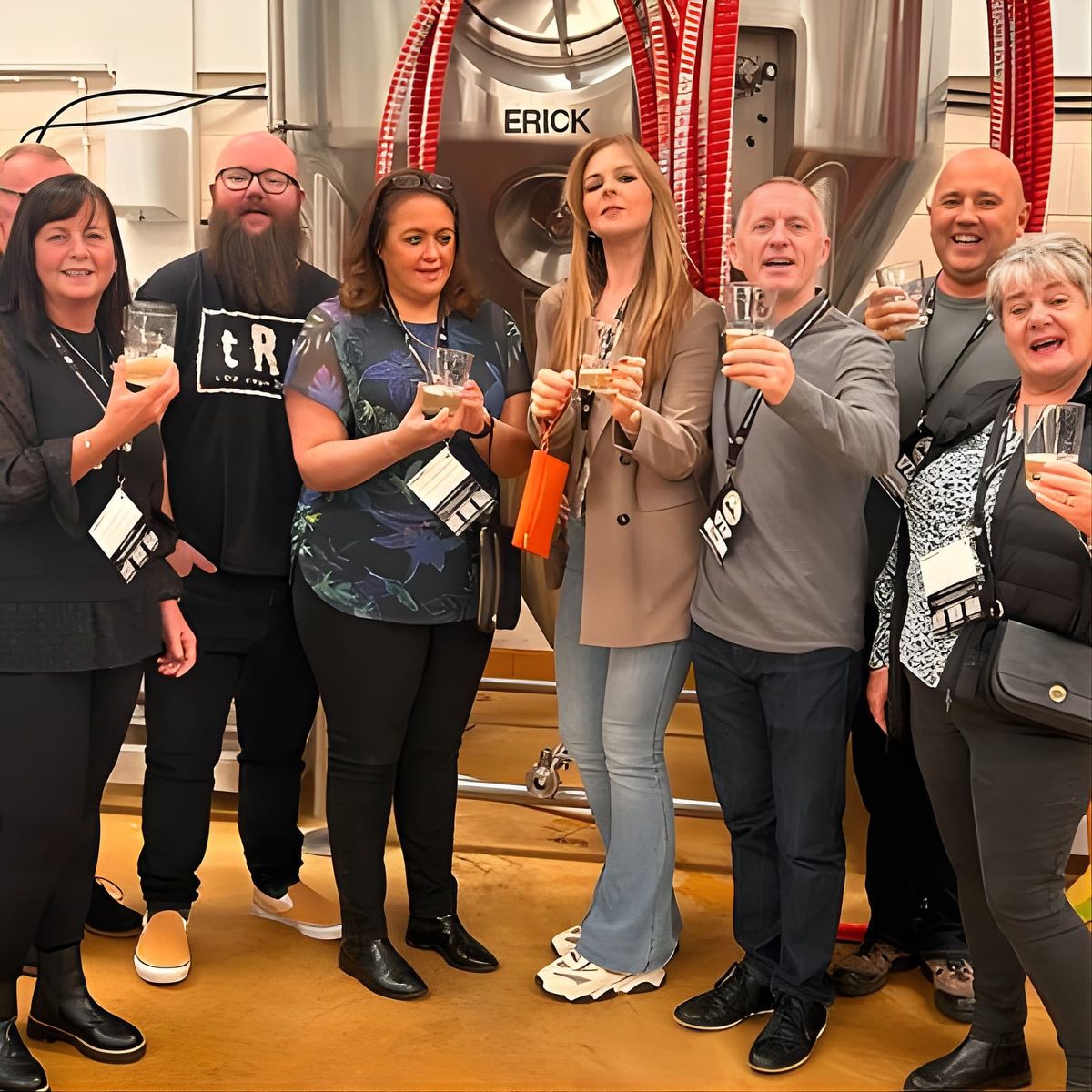Brewery bus tour, 5 breweries, 12 beers, 1 pizza, 1 bus, The Shankly ...