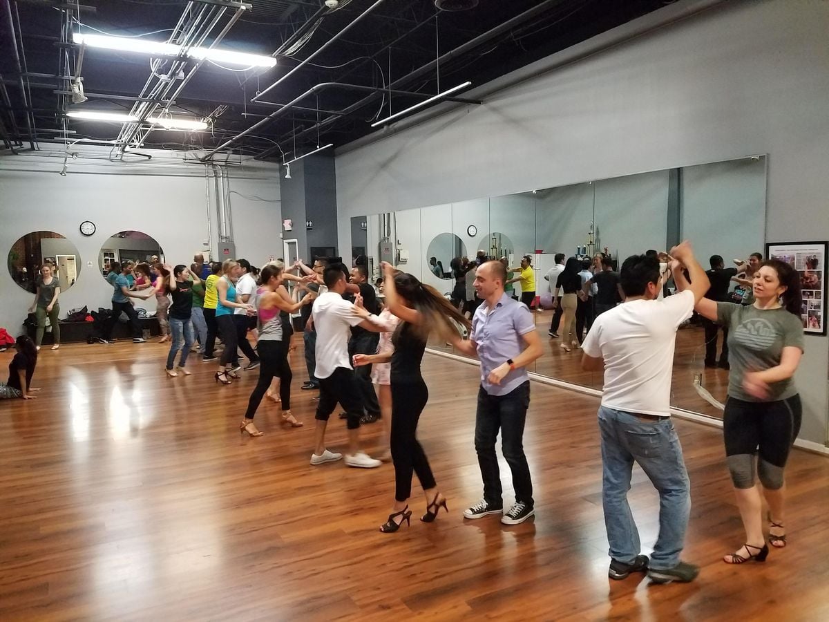 Beginner Salsa Class, Volga Dance Academy, Atlanta, 2 October 2023 ...