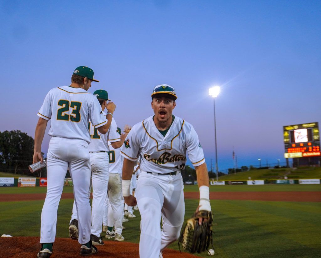 Normal CornBelters vs. Burlington Bees, The Corn Crib, Normal, 27 May ...