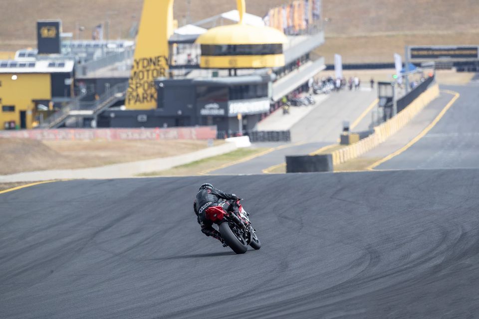 Sunday 17th December 2023 SMSP Ride Day, Sydney Motorsport Park, Castle ...