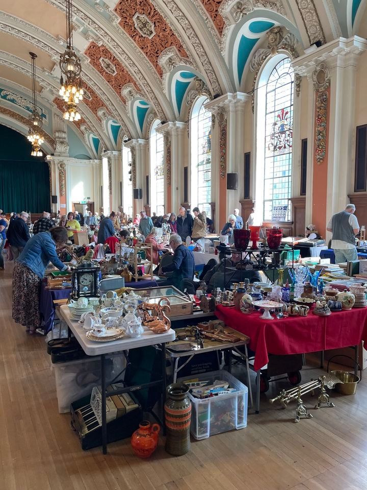 Stockport Antiques and Collectors fair 9.00-3.30, Stockport Town Hall ...