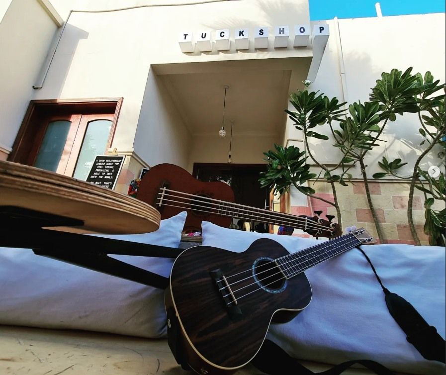 Ukulele Meetup at the best Banana Bread place in Abu Dhabi, Tuckshop ...