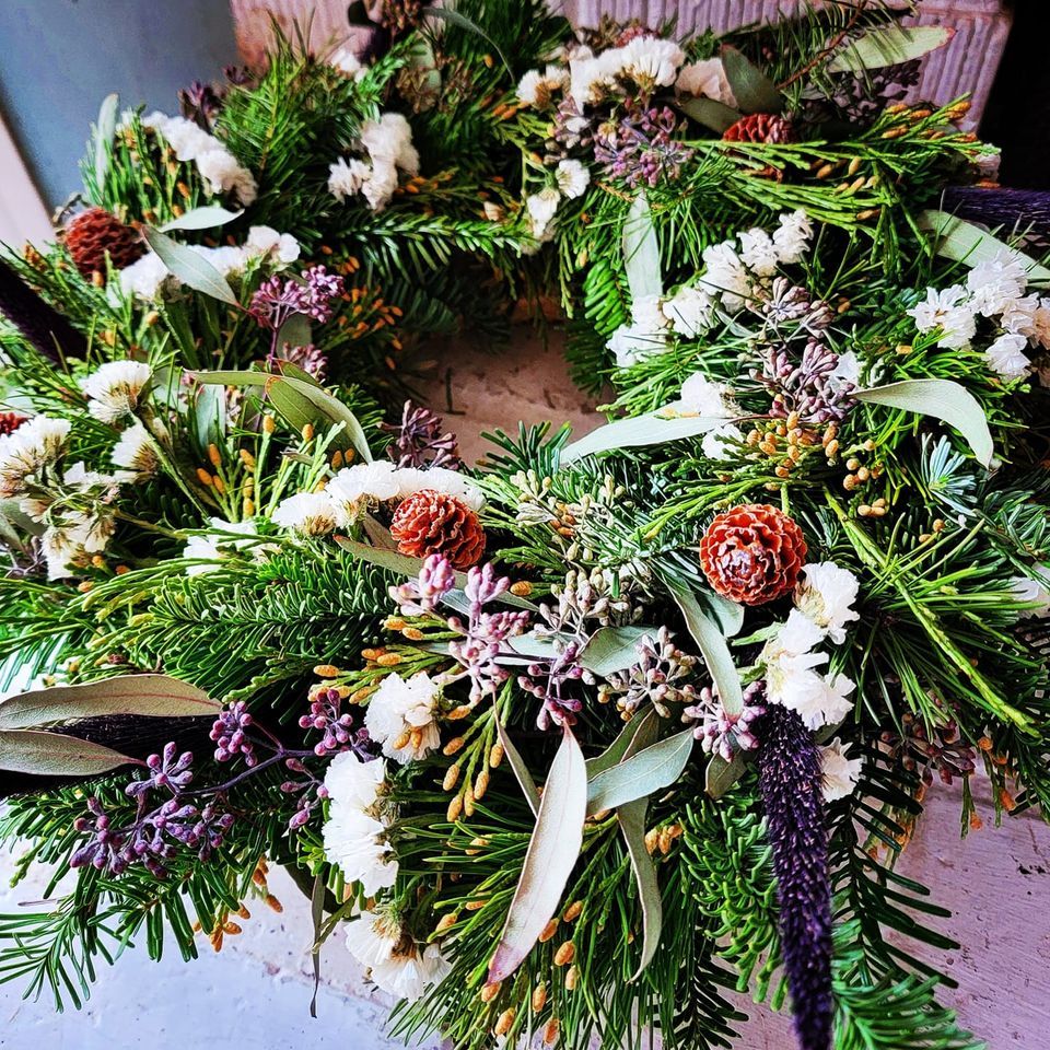 Christmas Wreath Workshop At Mission Realty & Movement Mortgage ...