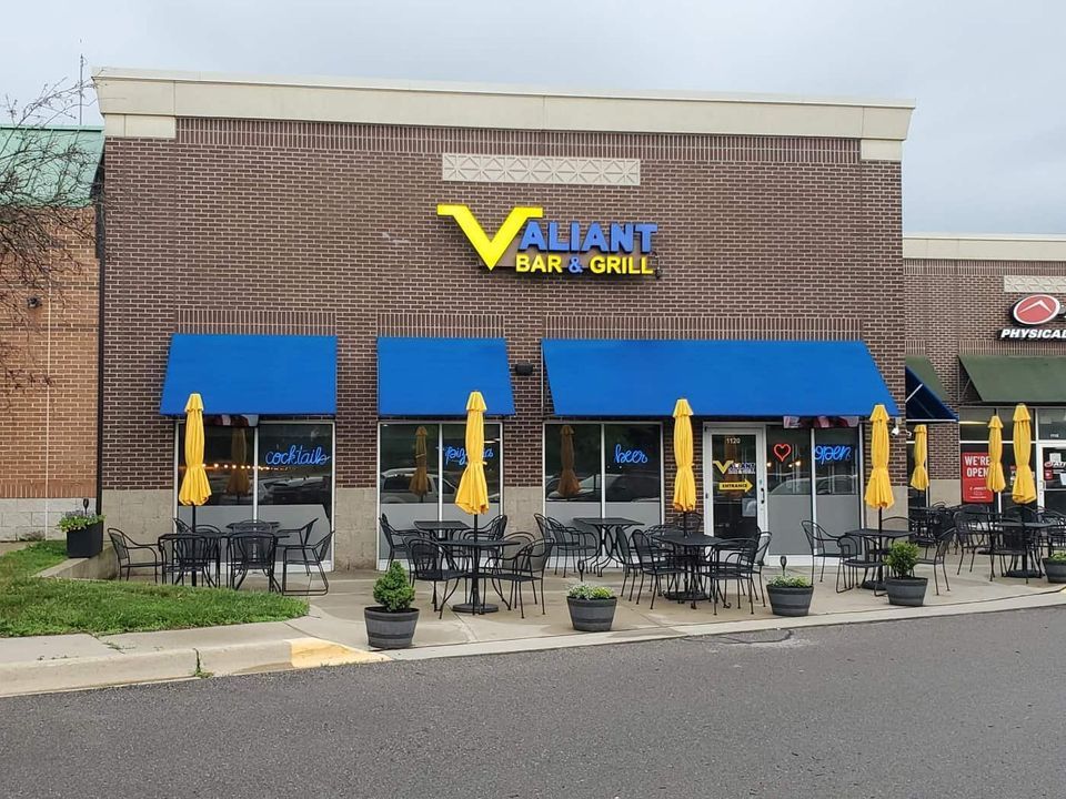 John Louis Good at Valiant Bar & Grill , Valiant Bar & Grill, Chelsea ...