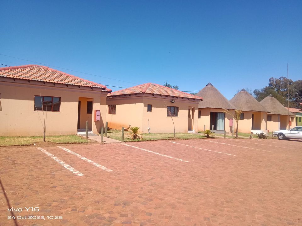 Valentines All White , Msibi Guesthouse, Sebokeng, February 24 to ...